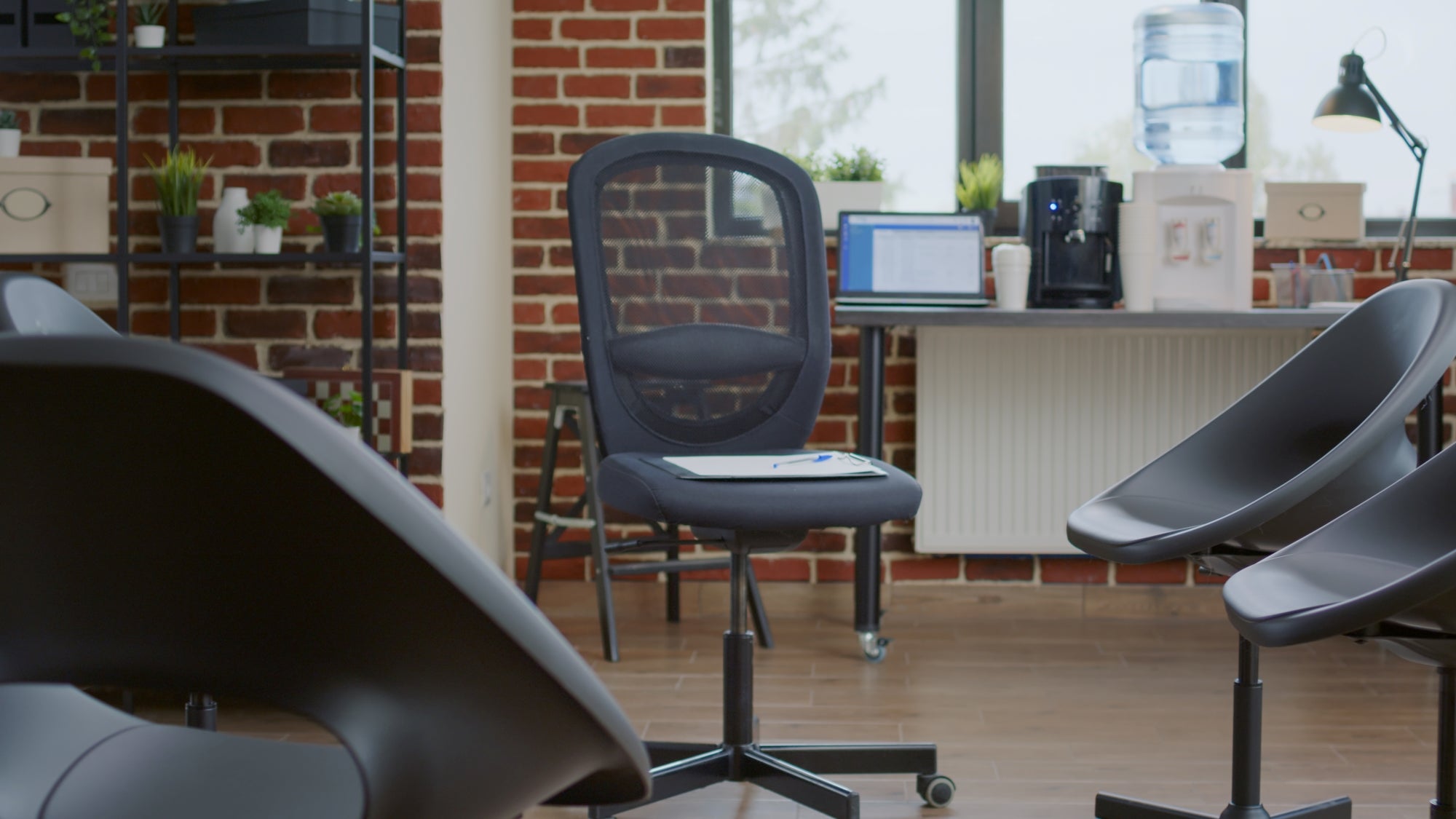 Your Guide to Selecting the Perfect Office Chair – Natural Living