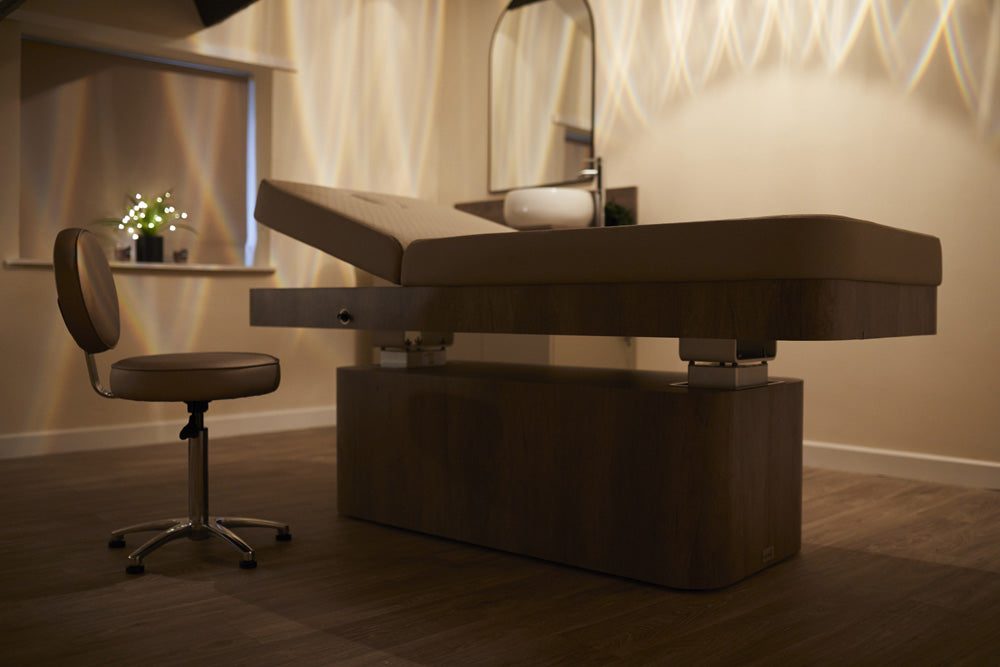 Electric Beauty Couches from REM for Your Salon Furniture – Natural Living