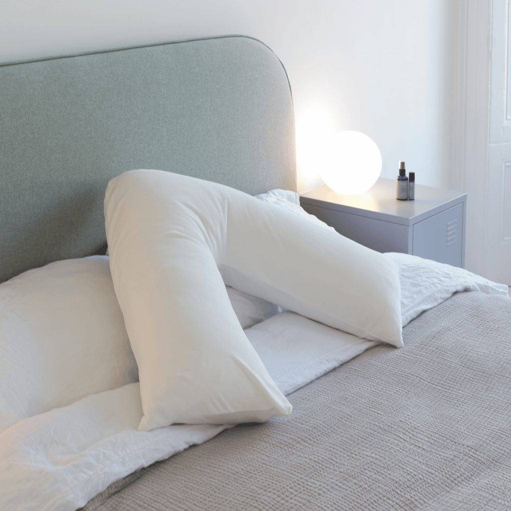 V Shaped Pillow Cover by Putnams (Washable & British Made) – Natural Living